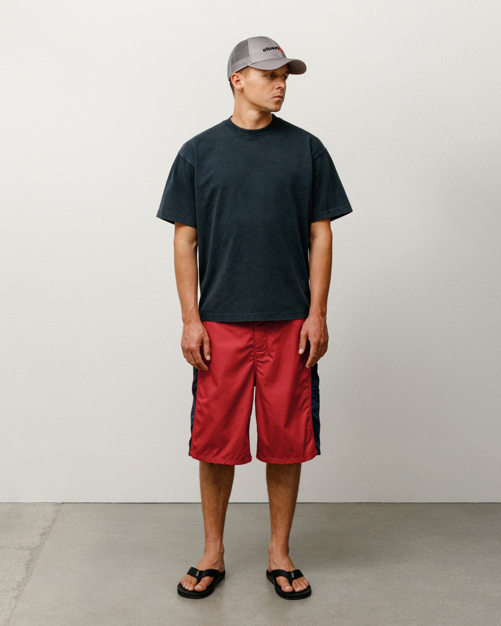 Paneled Board Short in red – Stüssy Europe